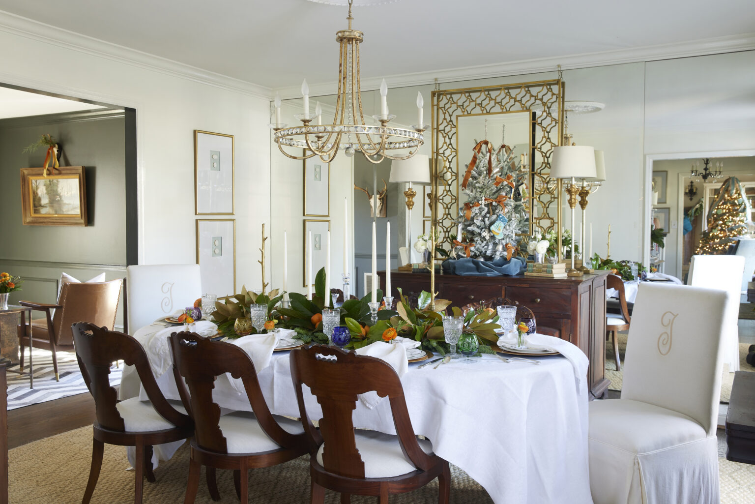 Tour Designer Cassie Tonsmeire’s Home Decked in Holiday Style
